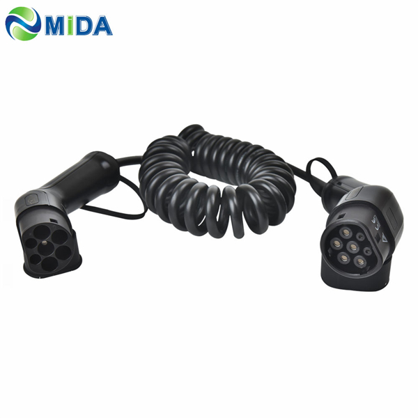 China 22kW 32A 400V Type 2 to Type 2 Charging Cable Spiral Coiled Cable ...
